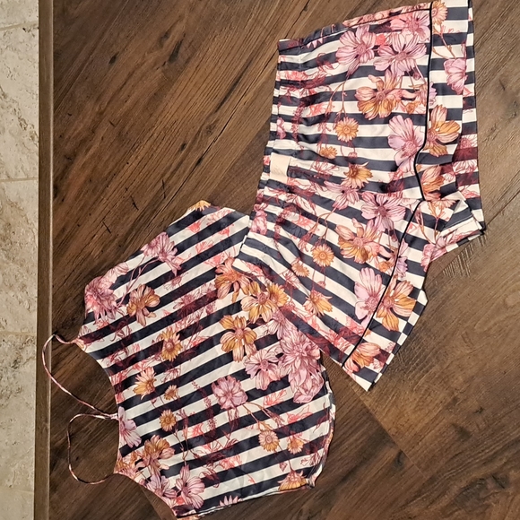 Victoria's Secret | Intimates & Sleepwear | Silky Soft Victorias Secret ...